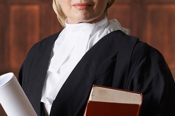 What are the Different Roles in a UK Courtroom?