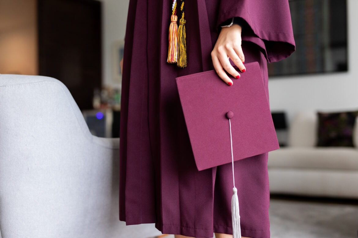 Graduation Day Styling Tips: How to Wear Your Cap and Gown - Evess